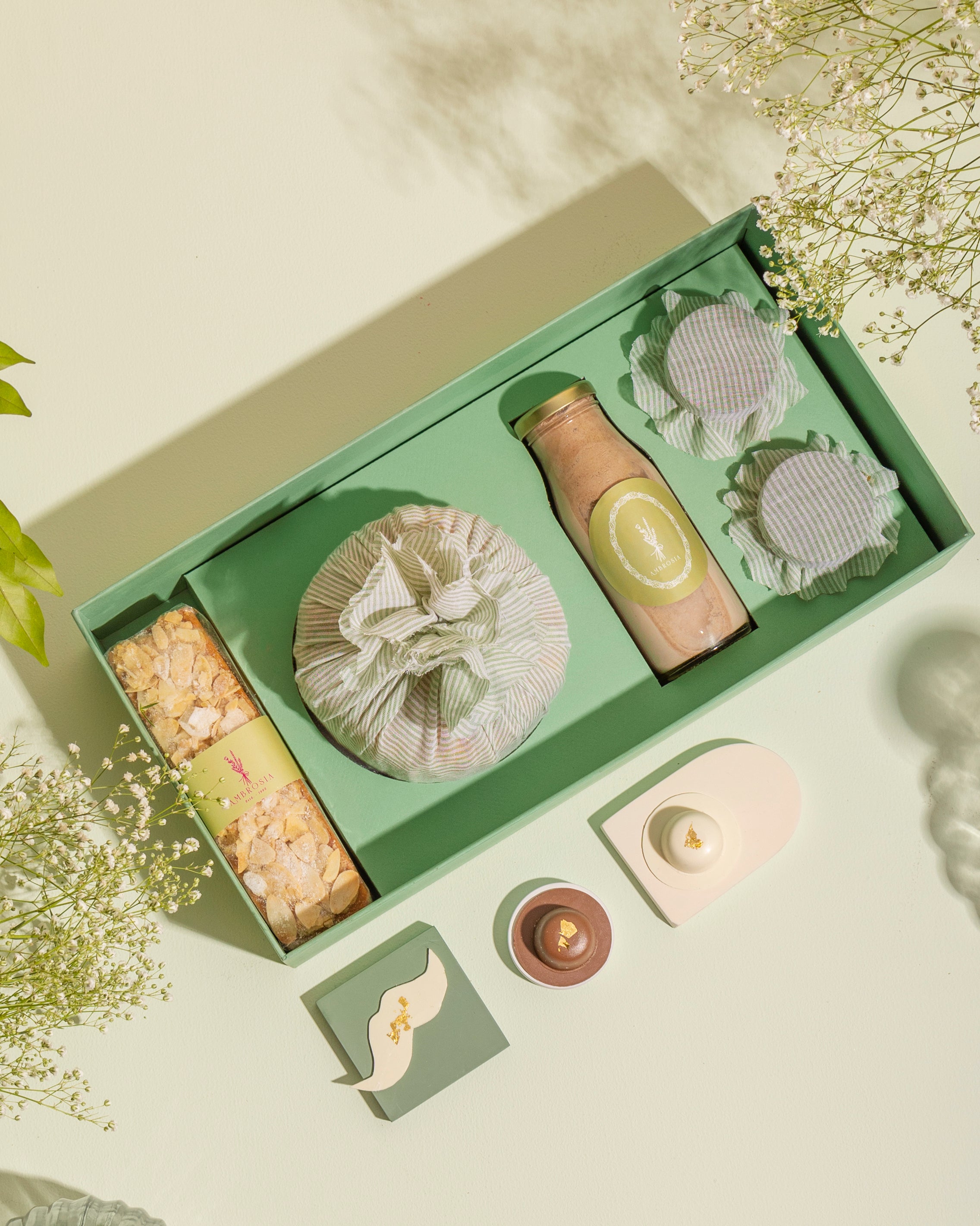 BREAKFAST HAMPER – Ambrosia The Bakery