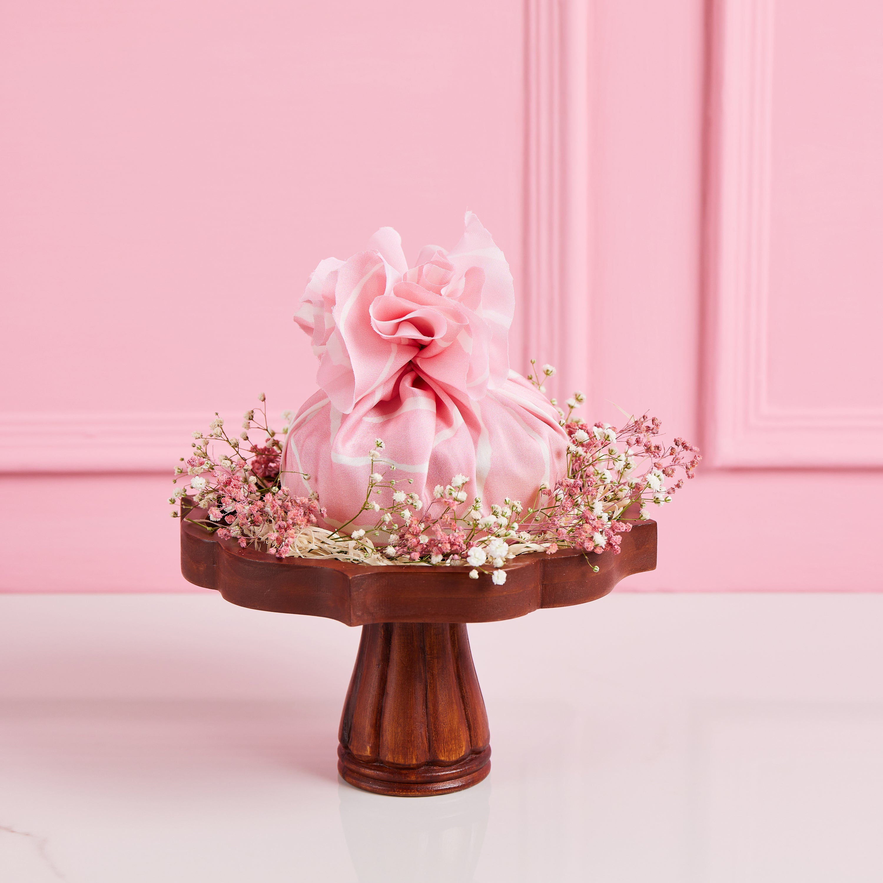Cake Stand (Small) – Ambrosia The Bakery